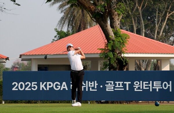 김승혁, KPGA 윈터투어 1회 대회서 우승… "기세 몰아 2회 대회도 우승할 것"