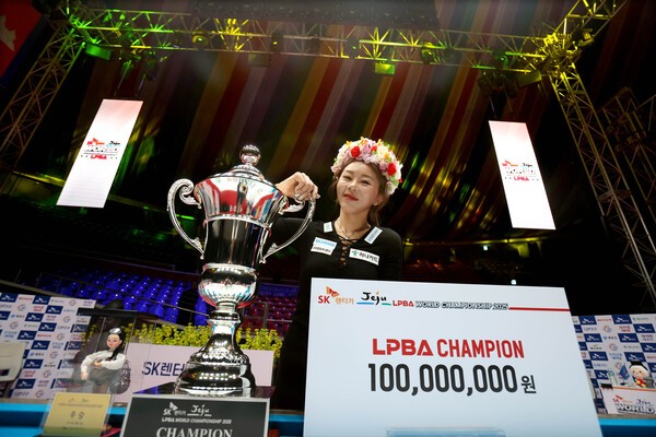 '당구여제' 김가영, LPBA 월드챔피언십 2연패… '7연속 우승' 대기록·누적 상금 6억 돌파